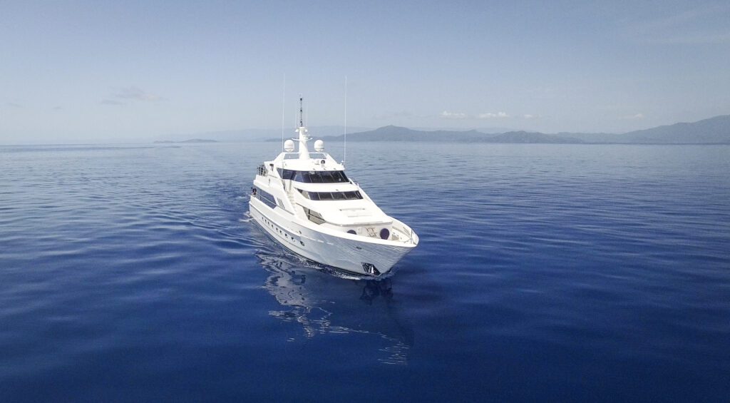 Highlights of the Ribbon Reefs - Morris Nautical